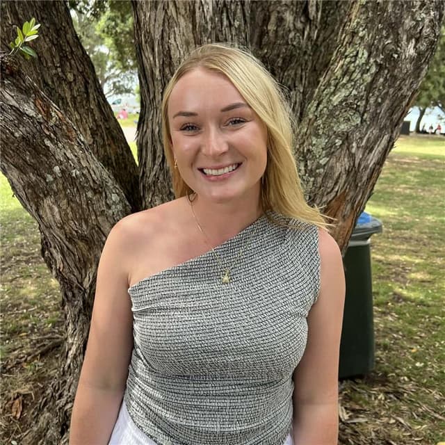 Maddison Wills | Find Your Midwife